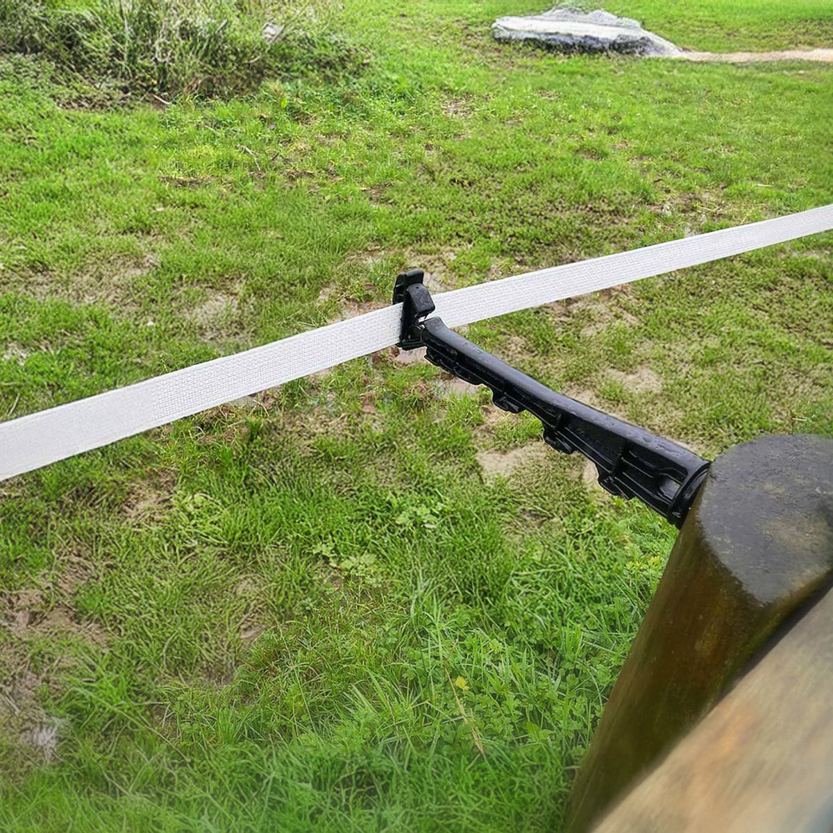 Electric Fence Outriggers, Offsets & Standoffs – Styx Solutions NZ